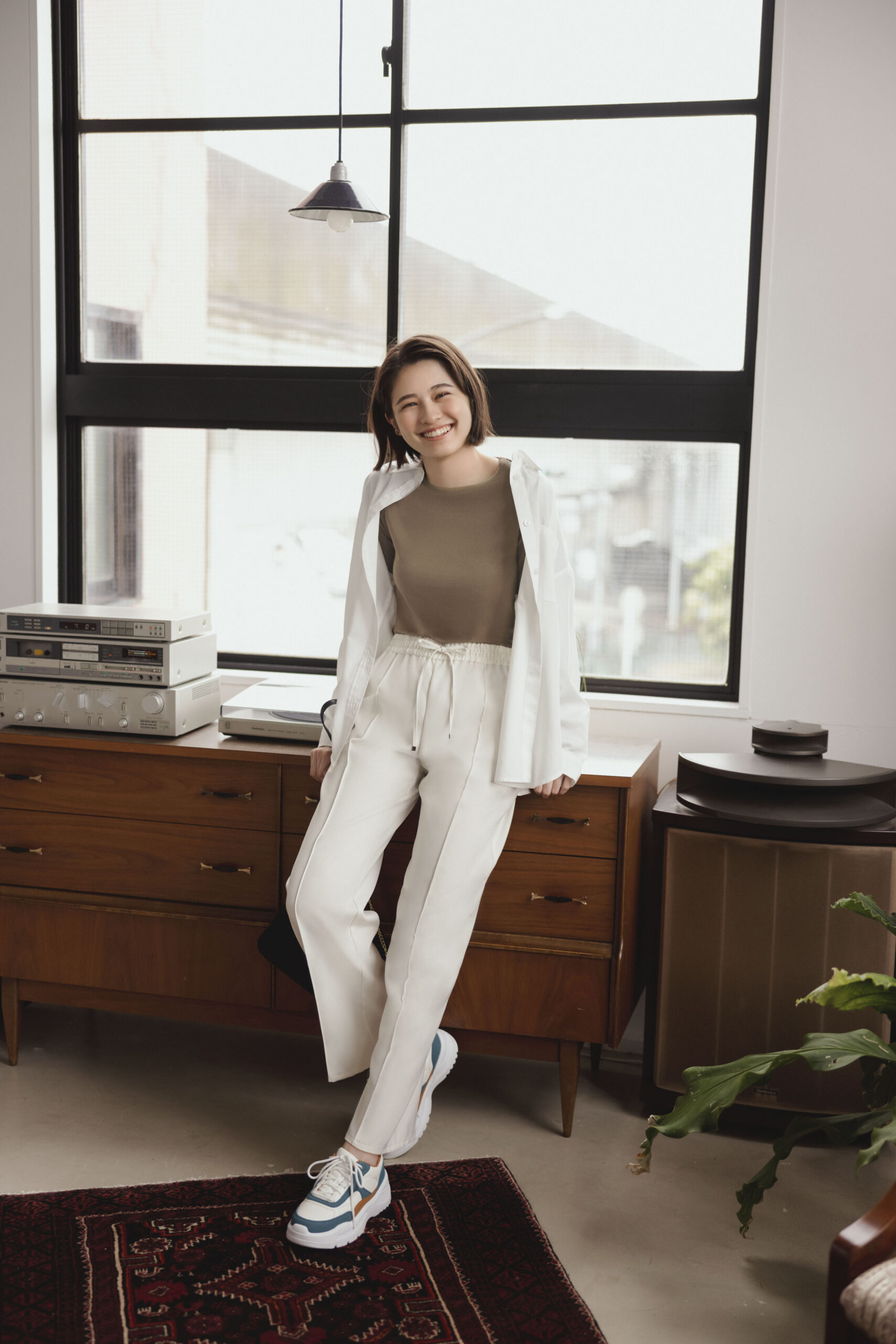 時尚小姊姊都該懂的玩「褲」祕訣！GU「美型輕便褲」系列全新上市！ | OVERDOPE 華人首席線上時尚潮流雜誌